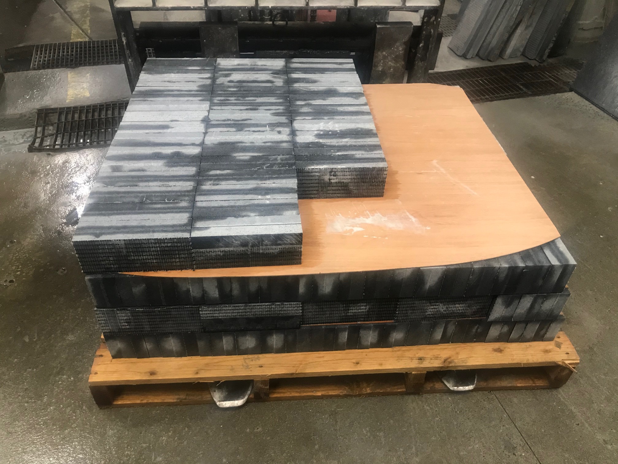 Soapstone Firebrick splits